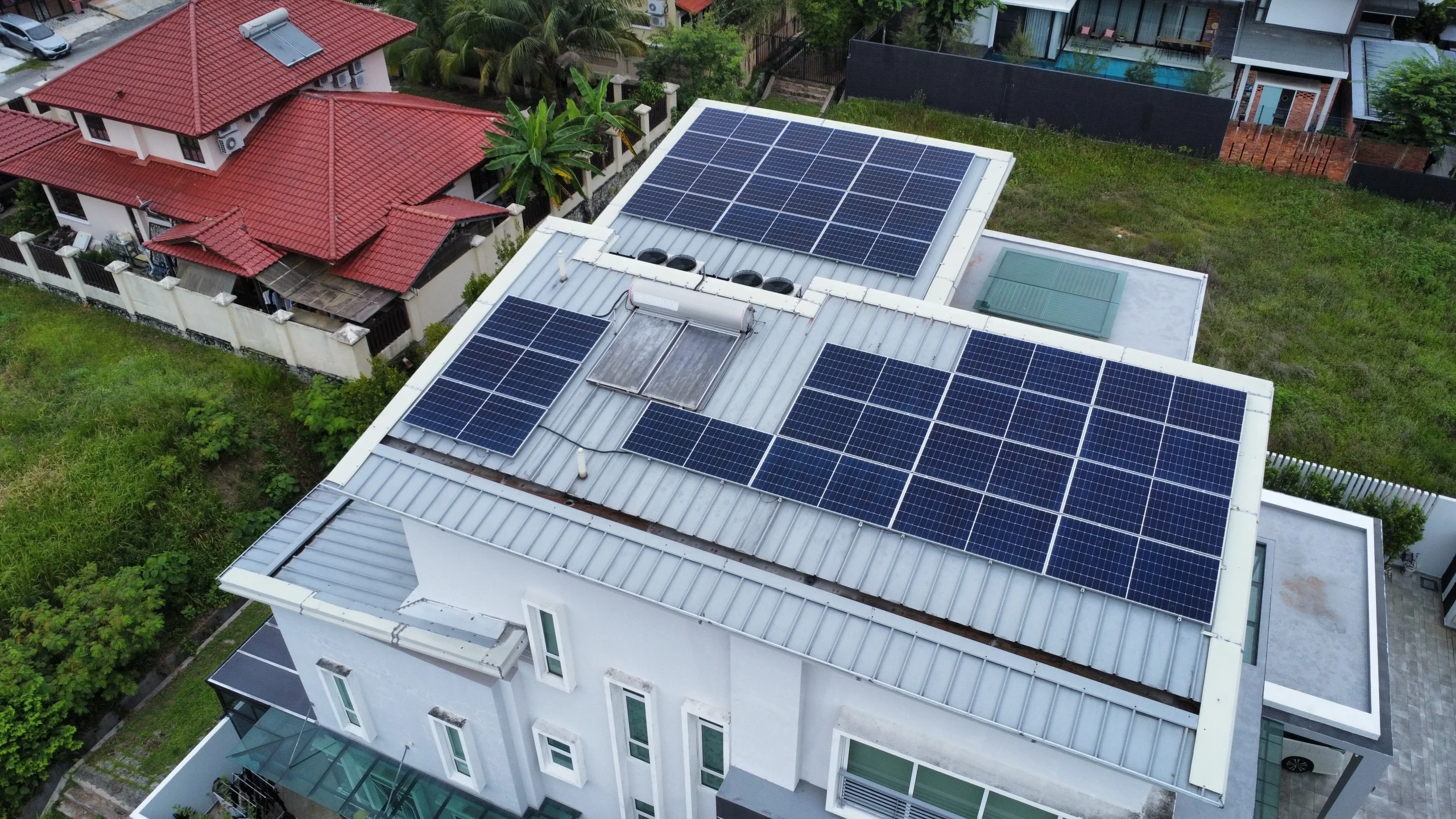 How Do Solar Panels Work? A Beginner's Guide | Verdant Solar Sdn. Bhd.